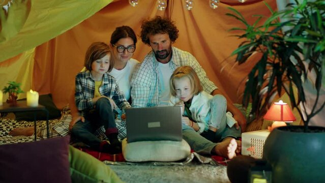 Extempore Images – Browse 43 Stock Photos, Vectors, and Video | Adobe Stock