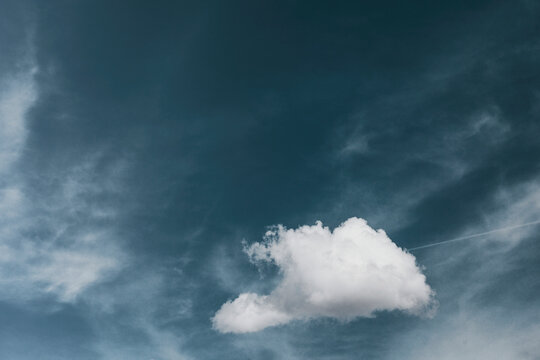 "Sky Backgrounds" bilder – Bläddra bland 361 stockfoton, vektorer och ...