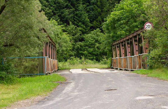 Afbeeldingen over "Speed Limit" – Blader in stockfoto's, vectoren en ...