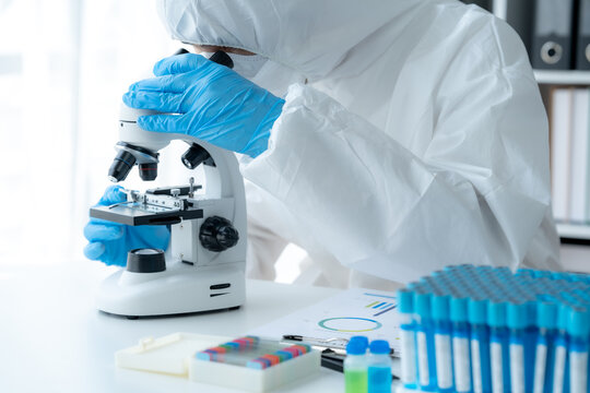 Lab Diagnostic Images – Browse 269,120 Stock Photos, Vectors, and Video ...