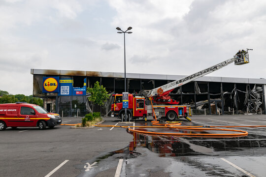 Wattrelos Images – Browse 112 Stock Photos, Vectors, and Video | Adobe ...