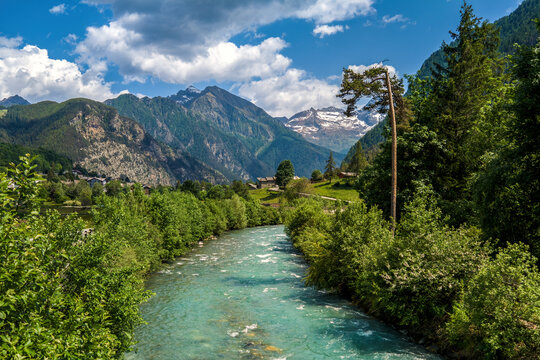 Rhe Bilder – Durchsuchen 803 Archivfotos, Vektorgrafiken und Videos ...