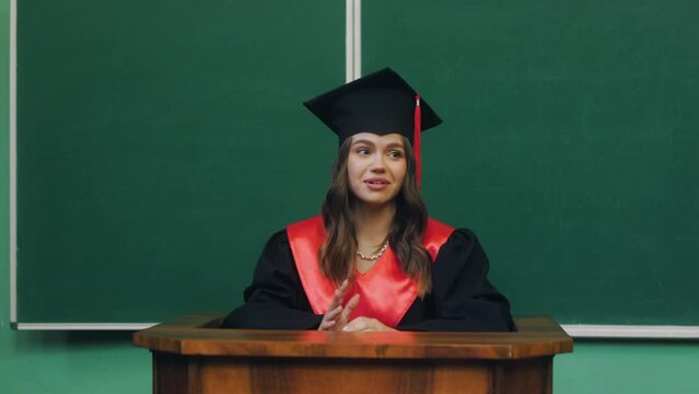 Graduation.podium Images – Browse 1,495 Stock Photos, Vectors, and ...