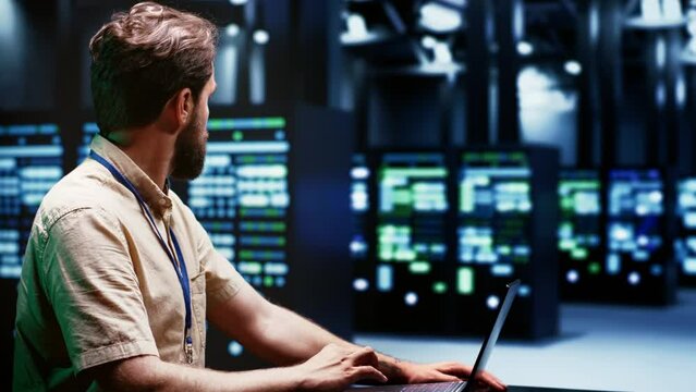 "System Administrator" Images – Browse 131,494 Stock Photos, Vectors ...