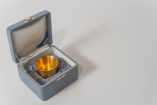 貴金属 Images – Browse 3,836 Stock Photos, Vectors, and Video | Adobe Stock