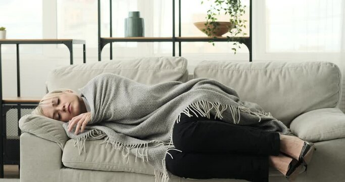 Imágenes de Dishearten: descubre bancos de fotos, ilustraciones ...