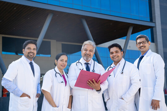 "Junior Doctor" Images – Browse 386 Stock Photos, Vectors, and Video ...