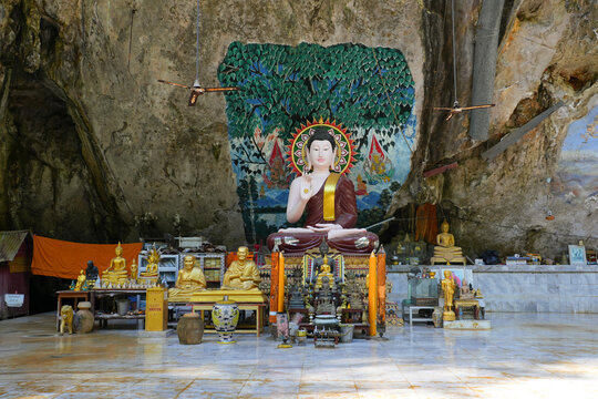 รูปภาพDhammacakka – เลือกดูภาพถ่ายสต็อก เวกเตอร์ และวิดีโอ3,248 | Adobe ...