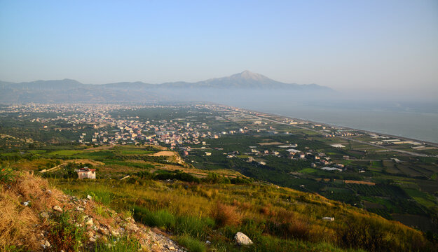 Samandag Bilder – Durchsuchen 234 Archivfotos, Vektorgrafiken und ...