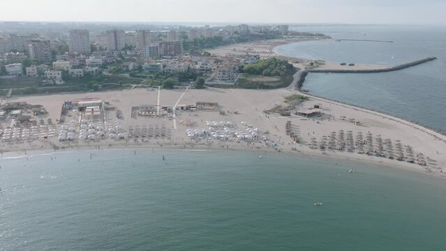 「Reyna」の写真素材 | 145件の無料イラスト画像 | Adobe Stock