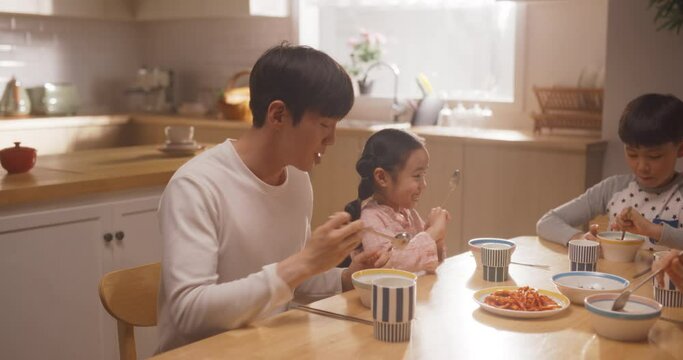 Korean Family Images – Browse 72,333 Stock Photos, Vectors, and Video ...