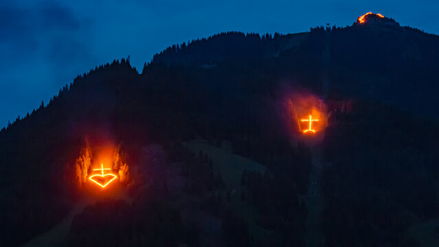 รูปภาพ"Tal – เลือกดูภาพถ่ายสต็อก เวกเตอร์ และวิดีโอ174,923 | Adobe Stock