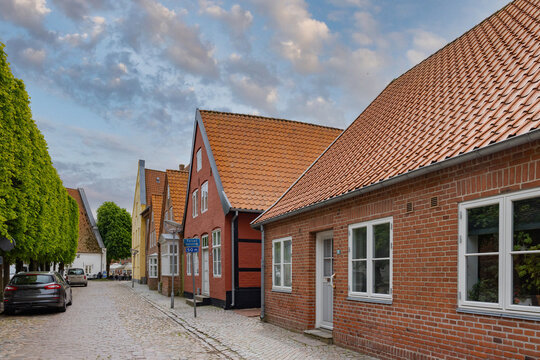 Tondern Bilder – Durchsuchen 433 Archivfotos, Vektorgrafiken und Videos ...