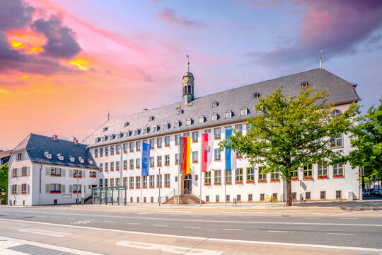 Ruesselsheim Images – Browse 126 Stock Photos, Vectors, and Video ...