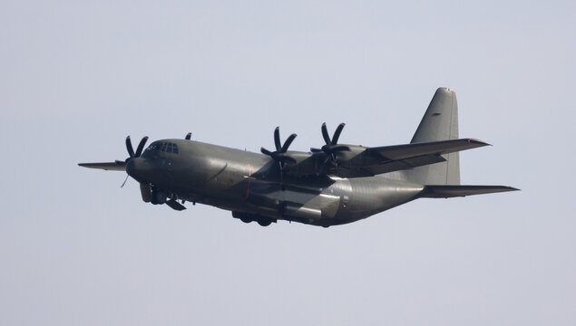 รูปภาพFour-Engine – เลือกดูภาพถ่ายสต็อก เวกเตอร์ และวิดีโอ582 | Adobe Stock