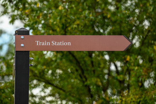 "Train Station Sign" Images – Browse 74 Stock Photos, Vectors, and ...