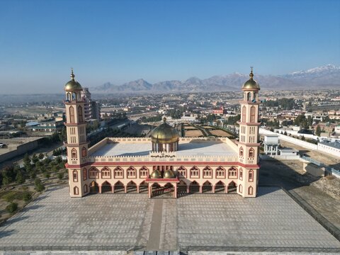 Laghman Bilder – Durchsuchen 2,347 Archivfotos, Vektorgrafiken und ...