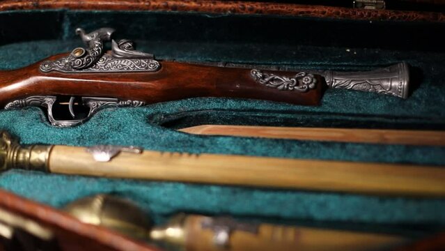 "Vampire Hunter" - Images et vidéos libres de droits | Adobe Stock