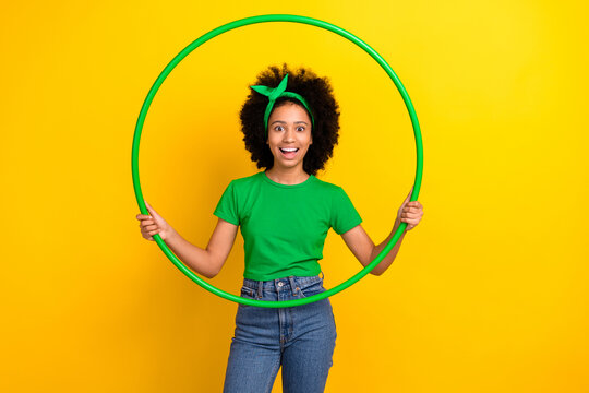 「Hula-Hoop」の写真素材 | 11,625件の無料イラスト画像 | Adobe Stock