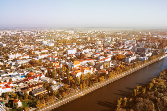 Polesye Bilder – Durchsuchen 2,935 Archivfotos, Vektorgrafiken und ...