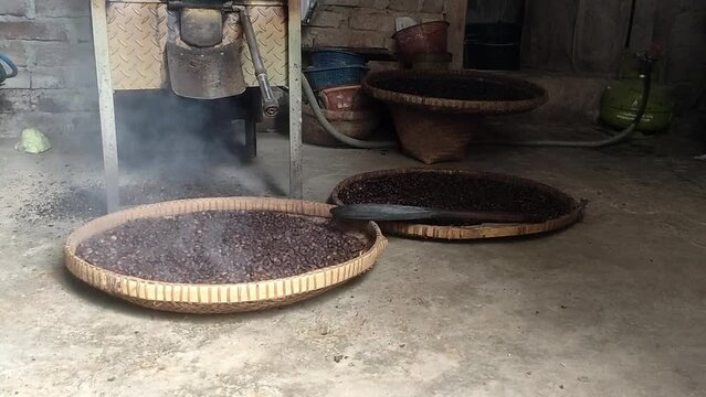 รูปภาพWinnowing – เลือกดูภาพถ่ายสต็อก เวกเตอร์ และวิดีโอ24,900 | Adobe ...