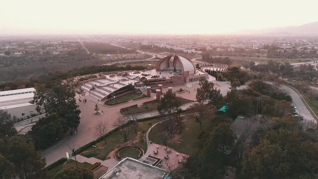 Pakistan Islamabad Landmark Images – Browse 2,054 Stock Photos, Vectors ...