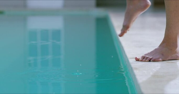 Pool Temperature Images – Browse 16,005 Stock Photos, Vectors, and ...