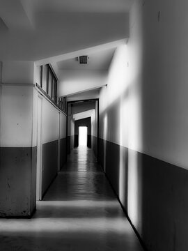Coridor Bilder – Durchsuchen 970 Archivfotos, Vektorgrafiken und Videos ...