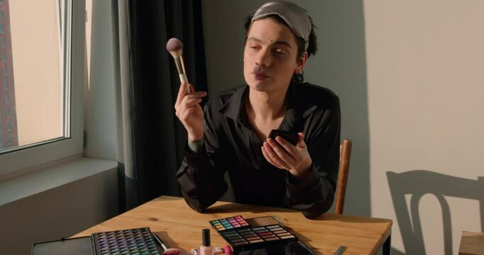 Metrosexual Images – Browse 33,109 Stock Photos, Vectors, and Video ...