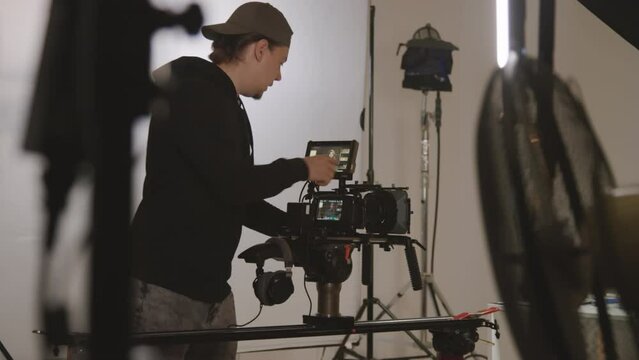 Camera Slider Images – Browse 8,305 Stock Photos, Vectors, and Video ...