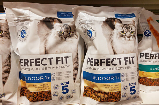 "Perfect Fit" Images – Browse 603 Stock Photos, Vectors, and Video ...