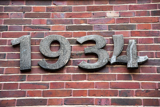 1934 Years Images – HD & 4K Photos Free to Download | PikWizard