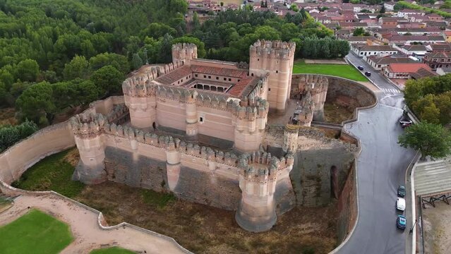 "Coca Castle" Images – Browse 85 Stock Photos, Vectors, and Video ...