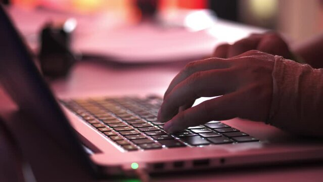 Screenwriter Images – Browse 5,905 Stock Photos, Vectors, and Video ...