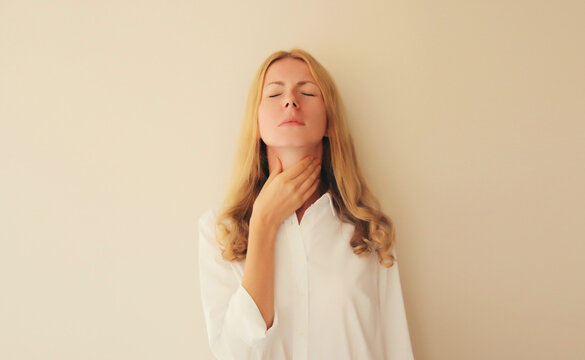 Svalor bilder – Bläddra bland 92,623 stockfoton, vektorer och videor ...