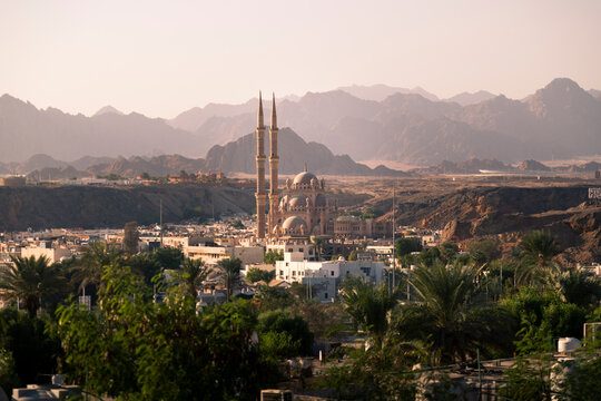 Sahaba Bilder – Durchsuchen 580 Archivfotos, Vektorgrafiken und Videos ...