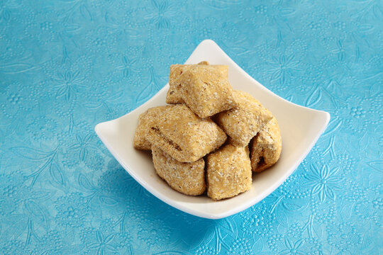 Gazak Bilder – Durchsuchen 1,037 Archivfotos, Vektorgrafiken und Videos ...