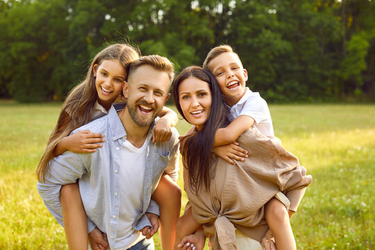 "Nuclear Family" Images – Browse 6,091 Stock Photos, Vectors, and Video ...