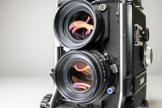 「Mamiya」の写真素材 | 288件の無料イラスト画像 | Adobe Stock