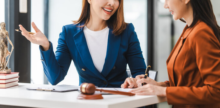 Paralegal Images – Browse 4,565 Stock Photos, Vectors, and Video ...