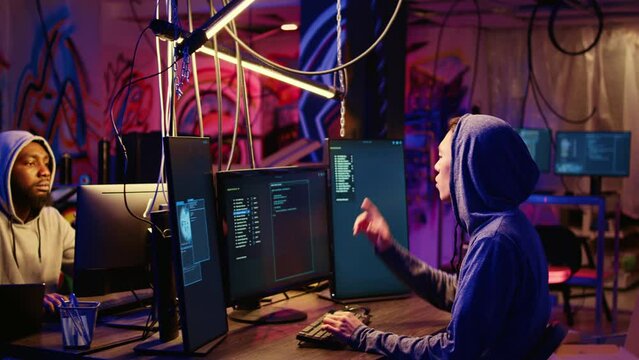 Install Software Images – Browse 24,980 Stock Photos, Vectors, and ...