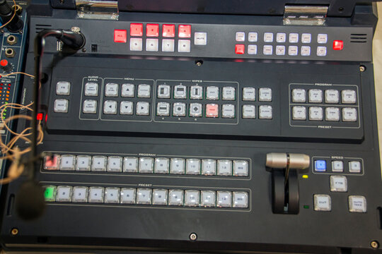 "Vision Mixer" Bilder – Durchsuchen 1,166 Archivfotos, Vektorgrafiken ...