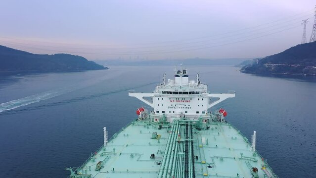 "Bridge Wing" Images – Browse 841 Stock Photos, Vectors, and Video ...