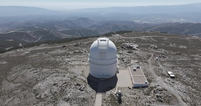 Observatories Images – Browse 113,103 Stock Photos, Vectors, and Video ...