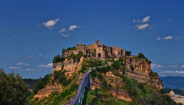 "Civita Di Bagnoregio" Images – Browse 3,836 Stock Photos, Vectors, and ...