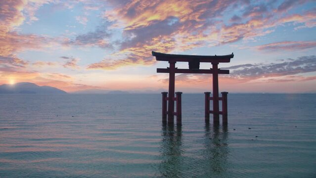"Shirahige Shrine"-Bilder: Stock-Fotos & -Videos. | Adobe Stock