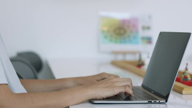 "Using Laptop At Home" Images – Browse 199 Stock Photos, Vectors, and ...