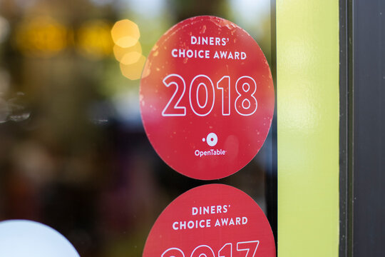 Opentable Images – Browse 68 Stock Photos, Vectors, and Video | Adobe Stock