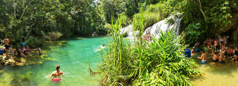 "El Bilder – Durchsuchen 234,152 Archivfotos, Vektorgrafiken und Videos ...