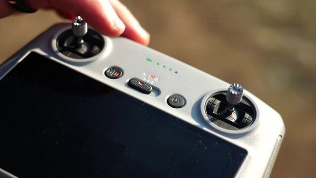 "Flight Mode"-Bilder: Stock-Fotos & -Videos. | Adobe Stock